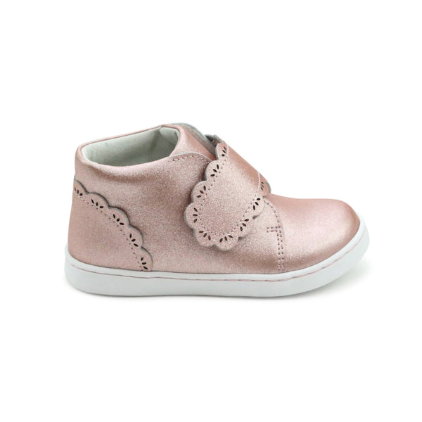 L'Amour Girls Colette Scalloped Velcro Strap Mid-Top Leather Sneaker ...